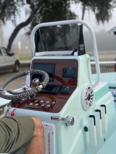 17' Custom Shallow Water Flats Boat - Flats Fishing Skiff